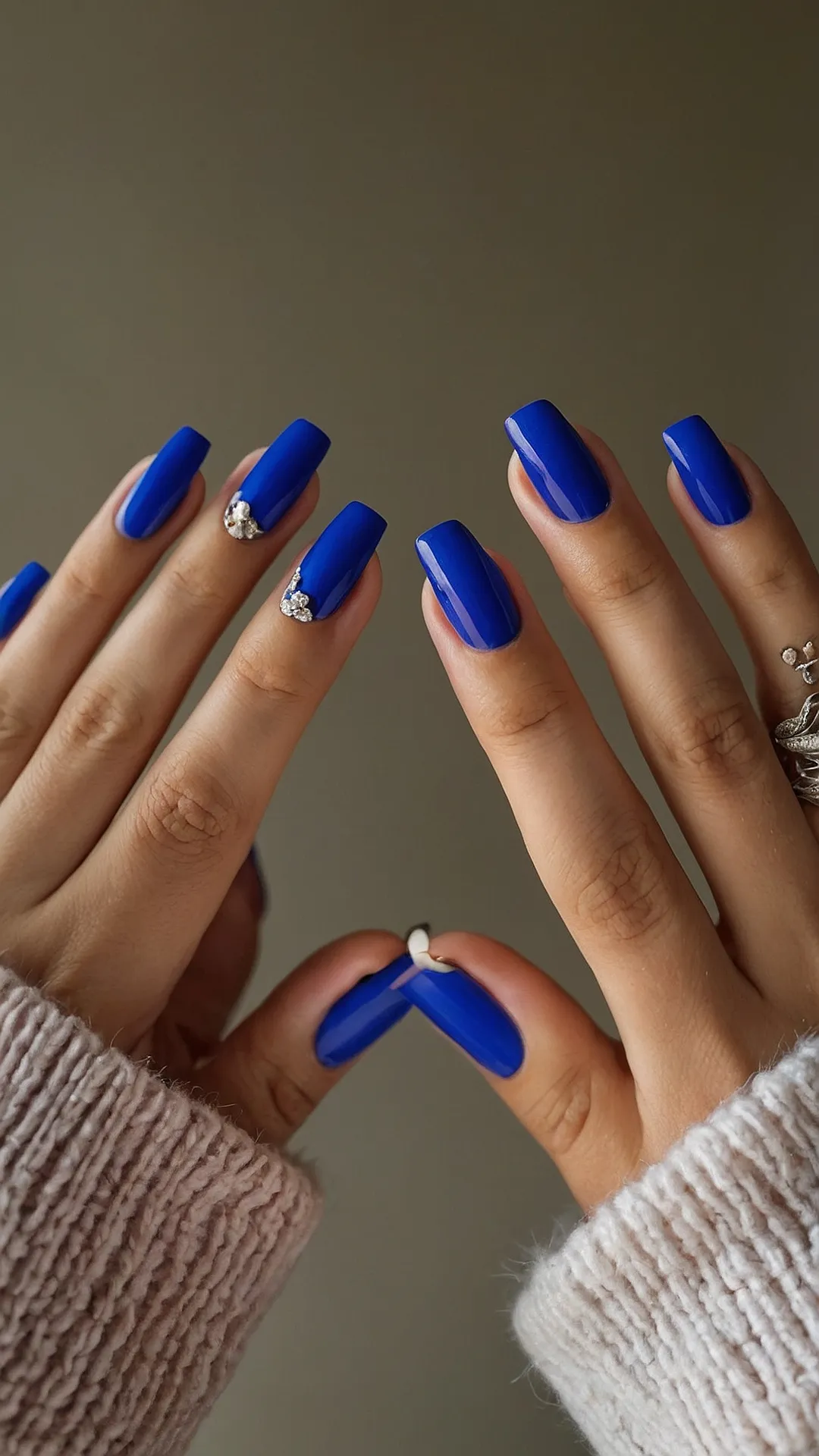 The Ultimate Guide to Trendy Blue Nail Art Ideas for Summer 2024 ...