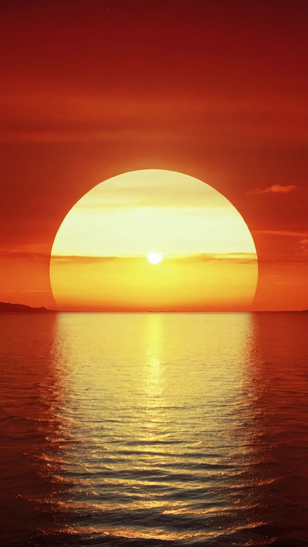 Explore the Sky: 15 Unique Sunset Wallpaper Ideas to Brighten Your ...