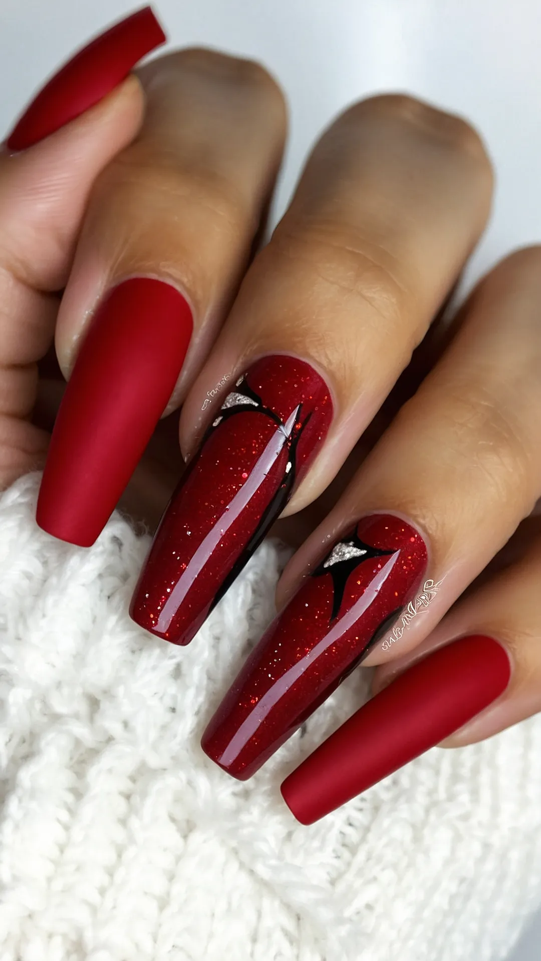 Get Cozy with These 20+ Simple and Cute Winter Nail Ideas - Cheer Lives