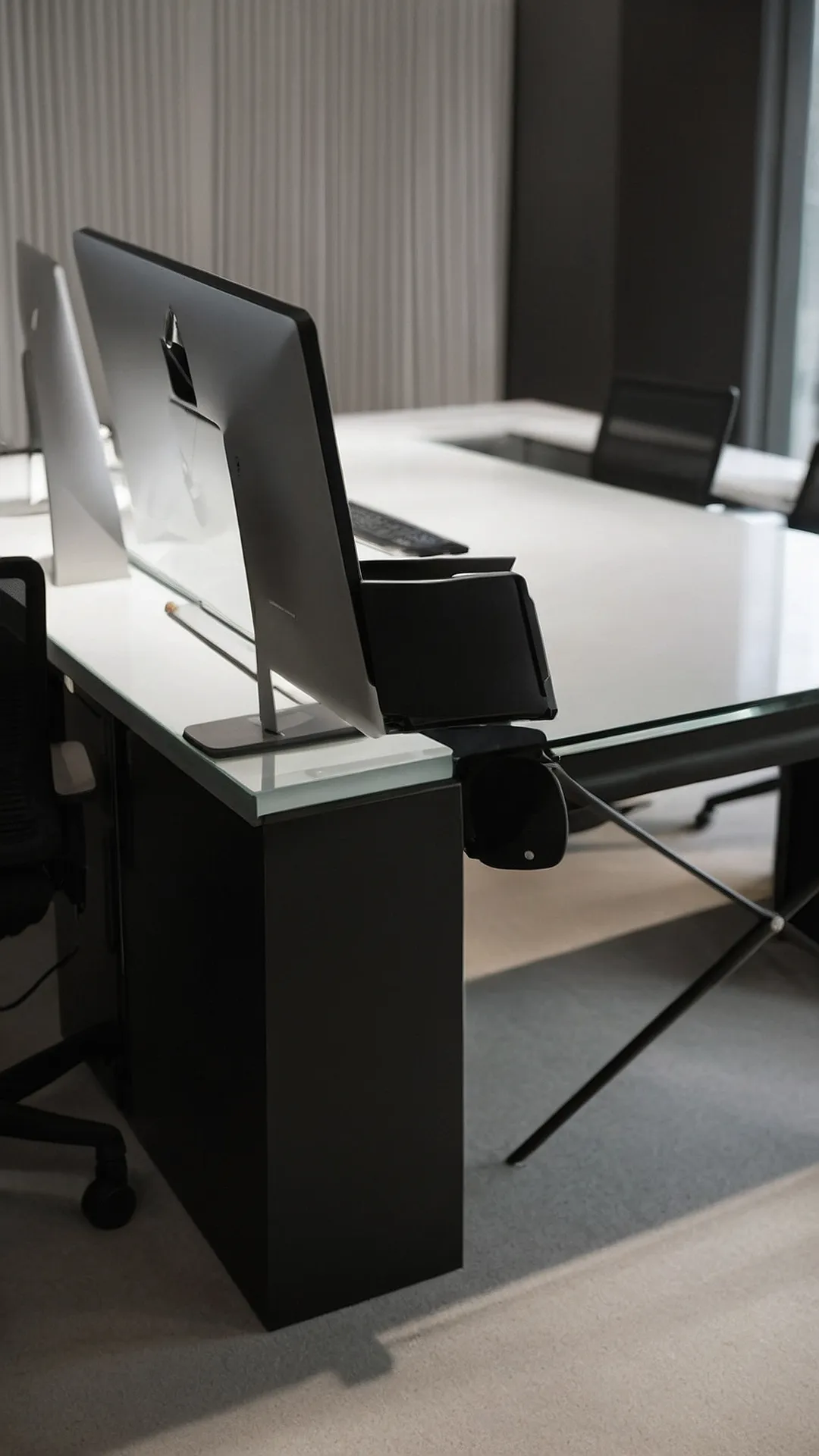 Stylish Solutions: 15 Office Design Ideas That Mix Modern and Comfort ...